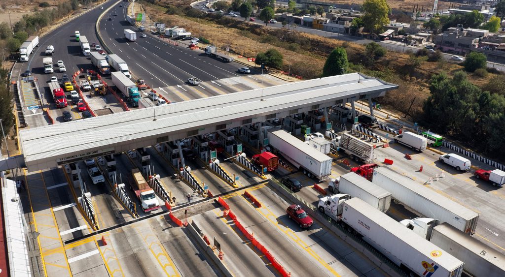 ¿Qué son los peajes en carreteras y cómo funcionan?